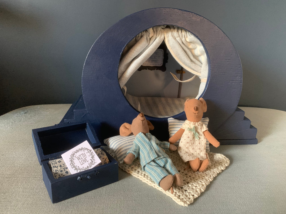 Large Mouse House Clock ~ Navy Blue ~ 2 Mice – Fiona Firth Textiles